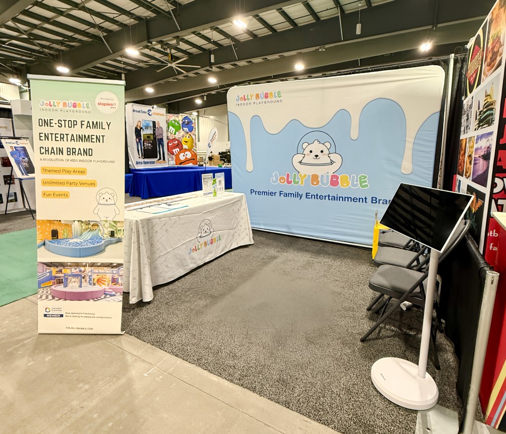 Jolly Bubble Debuts at Ottawa Franchise Exhibition